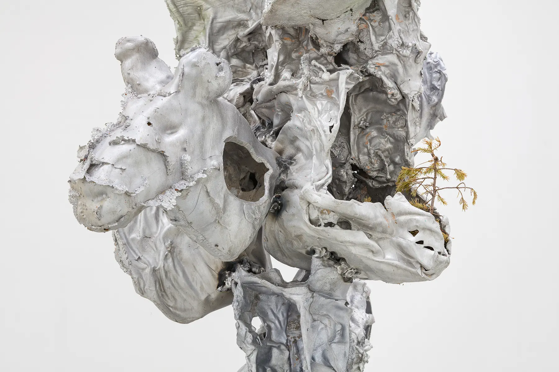 9 New And Most Promising Sculpture And Installation Artists You Should Know For 2024